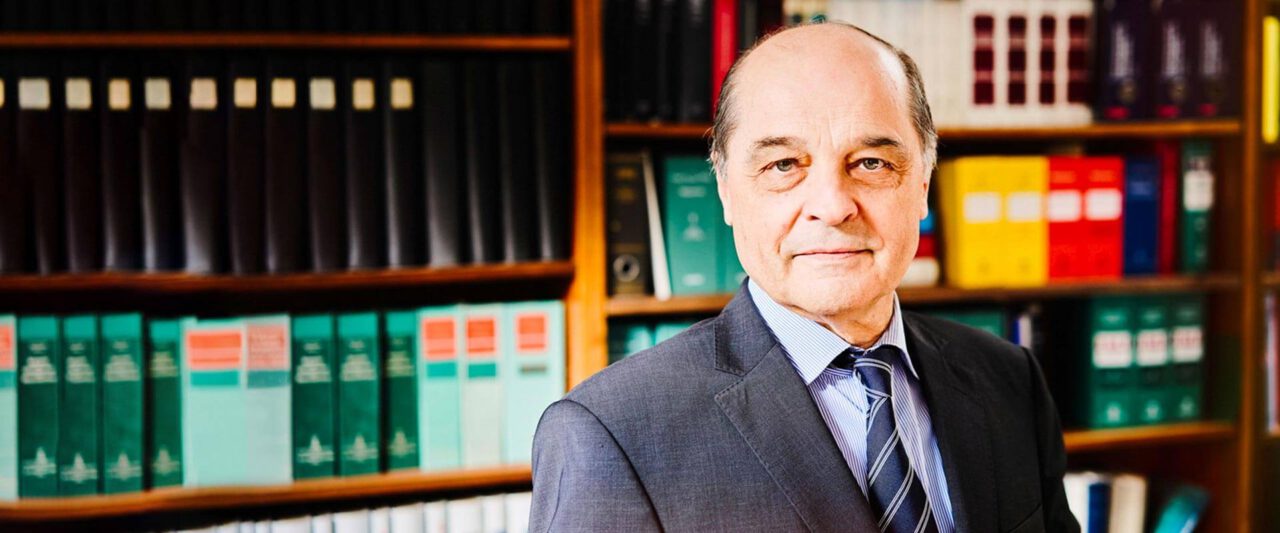 Prof. Dr. Günter Lutz - Kanzlei Lutz | Schlag